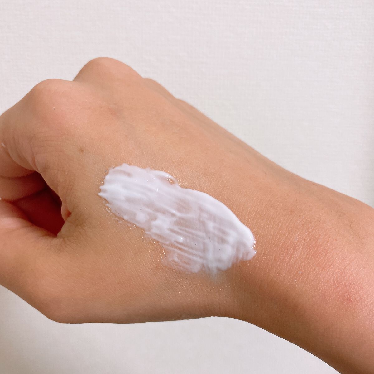ハンドベール ハリツヤ バリアクリーム|メンソレータムの口コミ しっとりしているけど、ベタつかない! By わらびいちご🍓フォロバ100