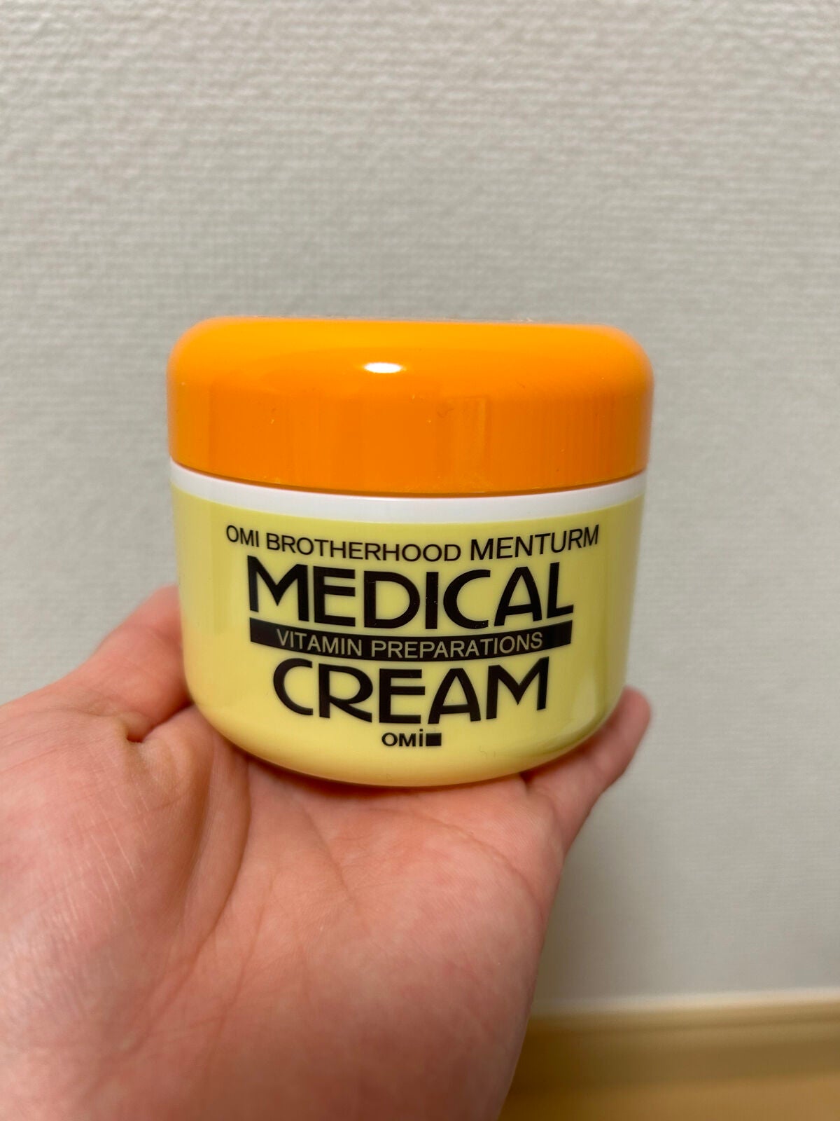 メディカルクリームg(薬用クリームg)|メンタームの口コミ メディカルクリーム 仕事柄毎日水を使うのでカサカサ😭 By さお。敏感肌