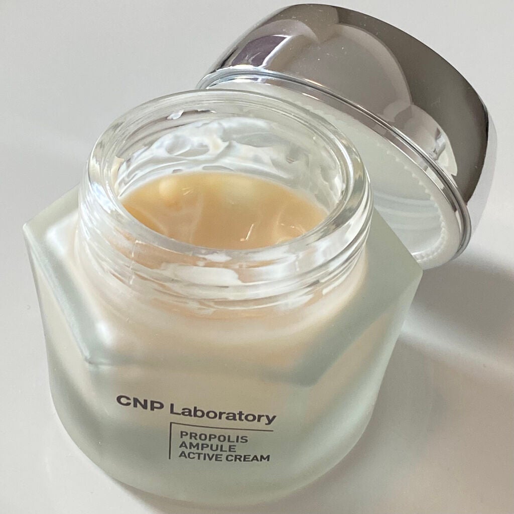 プロポリスアンプル アクティブクリーム|cnp Laboratoryの辛口レビュー こっくりとしたテクスチャで保湿力はまぁまぁ。 By ぐ