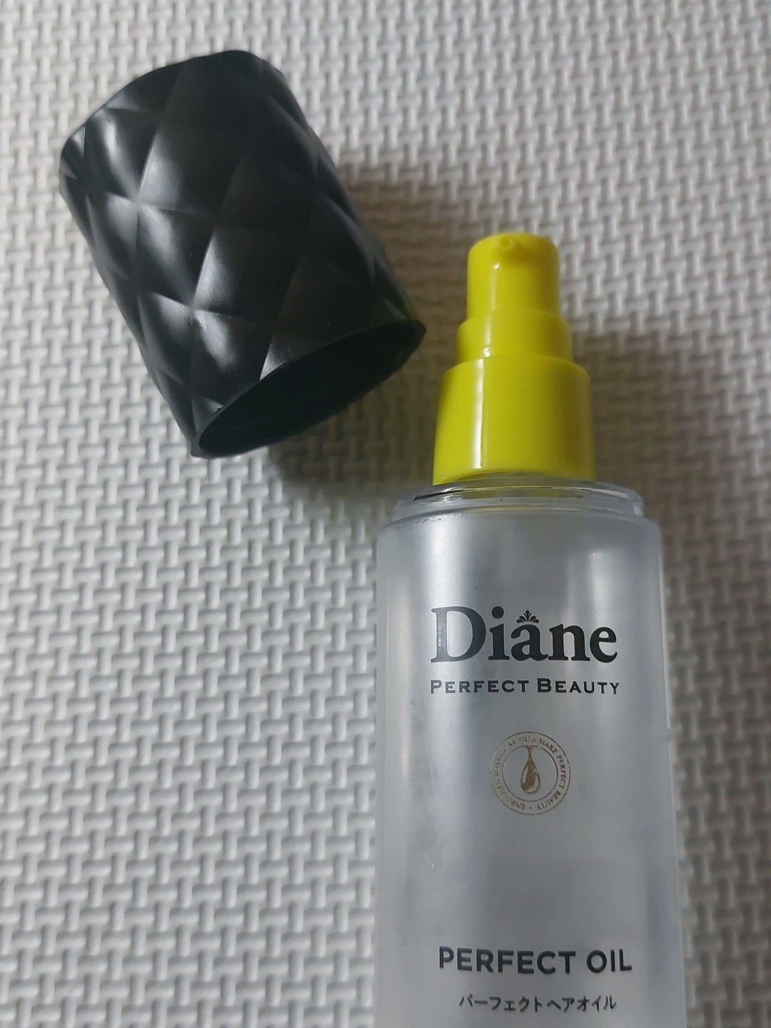 パーフェクトビューティー パーフェクトヘアオイル|ダイアンの使い方を徹底解説 【高級感!?ダメージ補修ヘアオイル】 By 垢抜け高校生