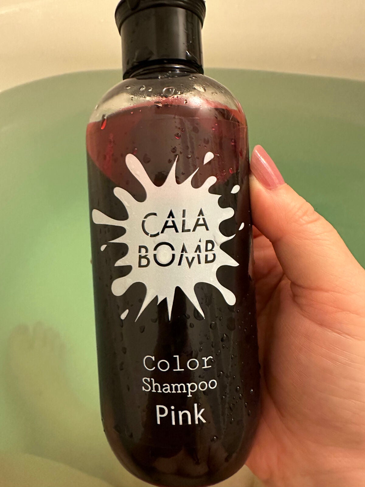 Somarca・calabombのシャンプー・コンディショナーを使った口コミ カラボムシャンプーのピンクめちゃピンクなる!! By その辺の