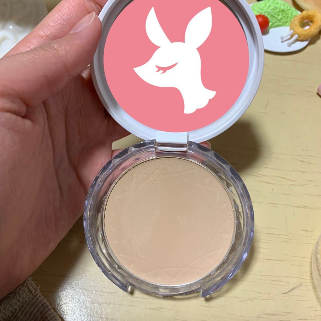 Uvクリアフェイスパウダー|cezanneの口コミ ブルベにおすすめのプレストパウダー!🎀cezanne Uvクリアフェイスパウダー 00