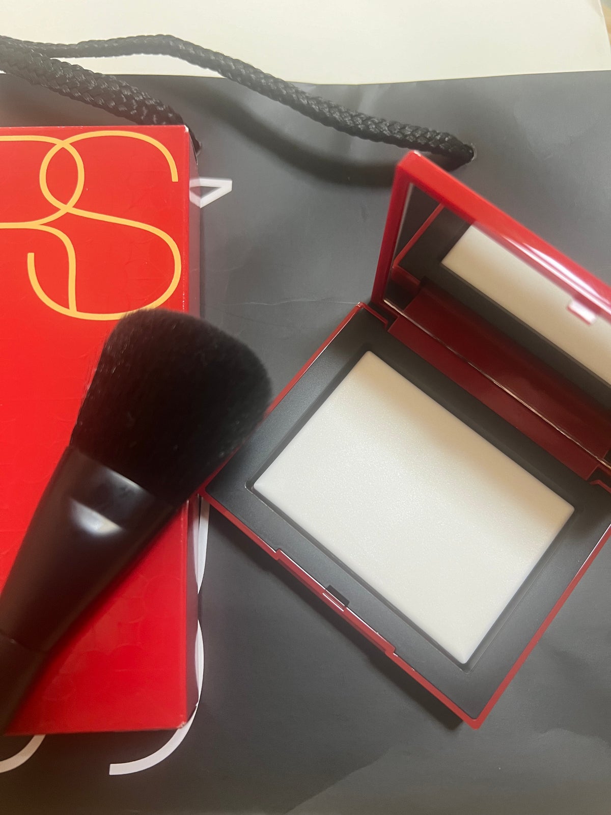【限定プレストパウダー】ライトリフレクティングセッティングパウダー プレスト N|narsの口コミ Nars ライトリフレクティング