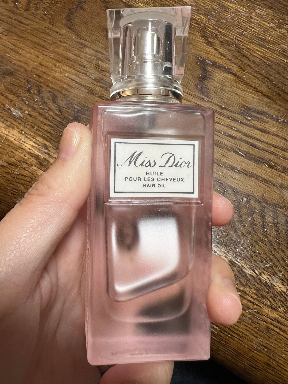 ミス ディオール ヘアオイル|diorの口コミ Dior ミス ディオール ヘアオイル By くぅちゃん毎日投稿乾燥肌20代後半