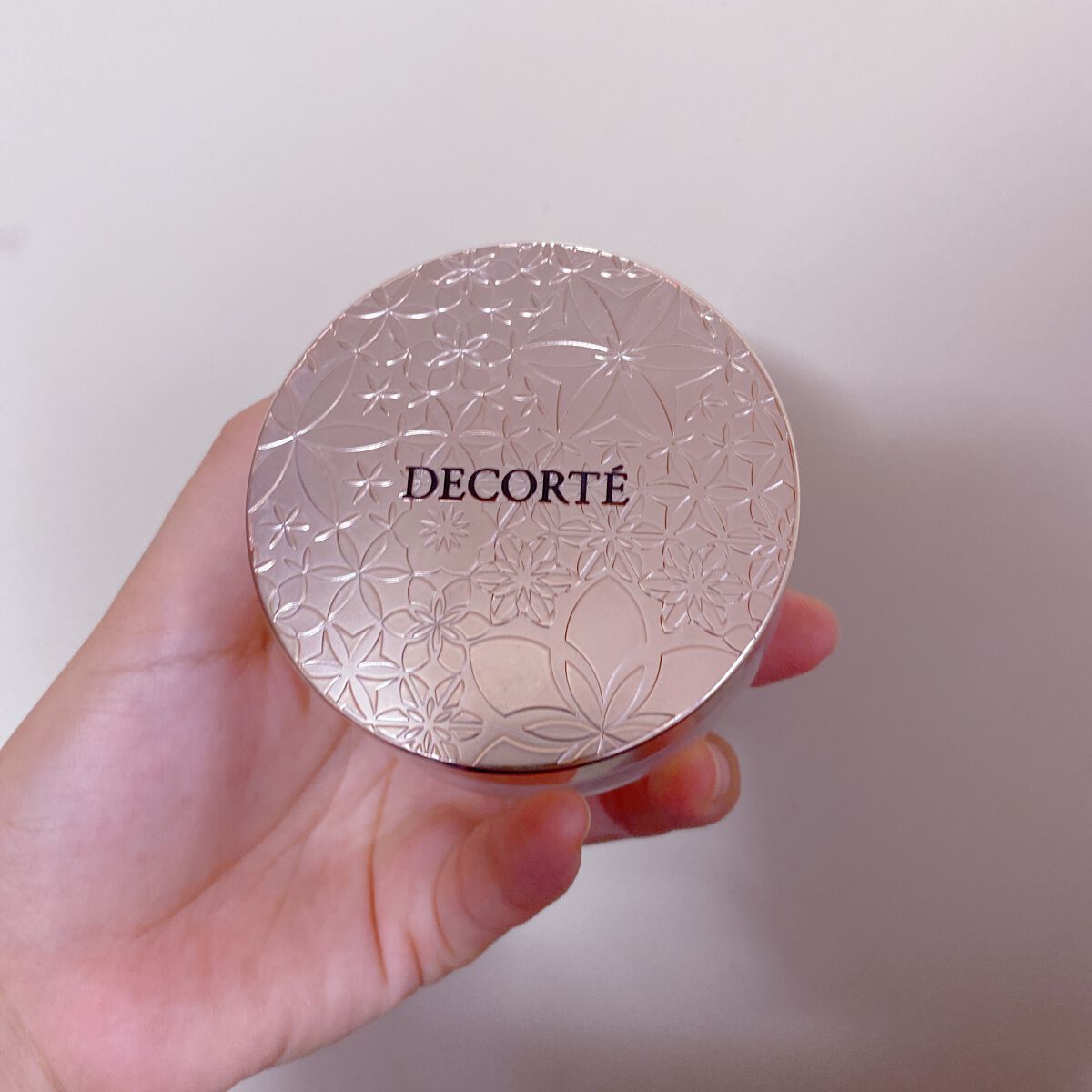 フェイスパウダー|decortÉの効果に関する口コミ やっと使い切りました! コスデコさんのキャンペーンで現品頂きました。 By もこ