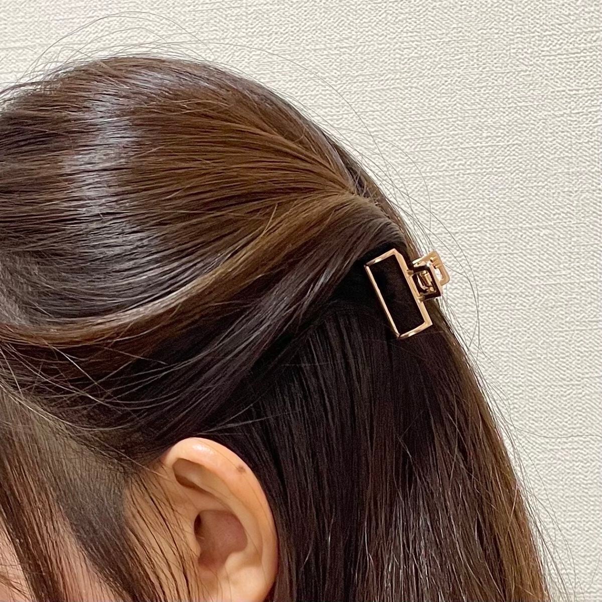 ヘアアクセサリー|セリアの口コミ 超優秀!100均で買えるおすすめヘアケアグッズ!【百均の高見えヘアクリップ】 Seria ヘアクリップ