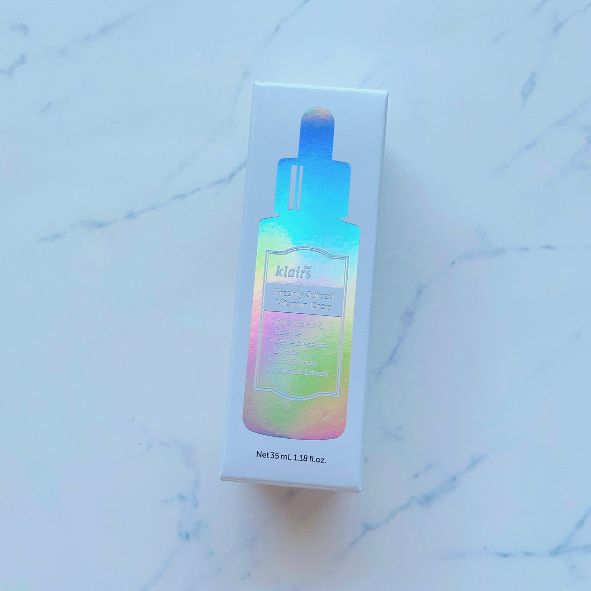 Freshly Juiced Vitamin Drop|klairsの効果に関する口コミ シンプルでおしゃれなデザイン。スポイトタイプで量