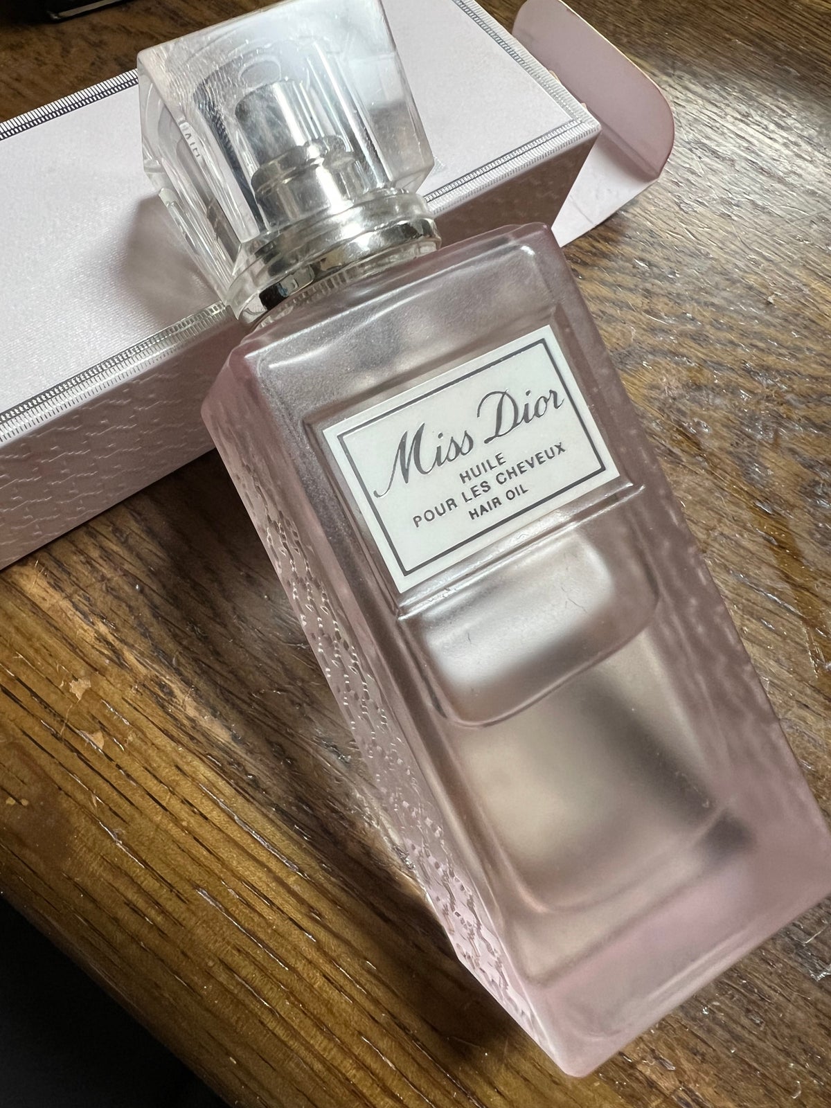 ミス ディオール ヘアオイル|diorの口コミ Dior ミス ディオール ヘアオイル By くぅちゃん毎日投稿乾燥肌20代後半