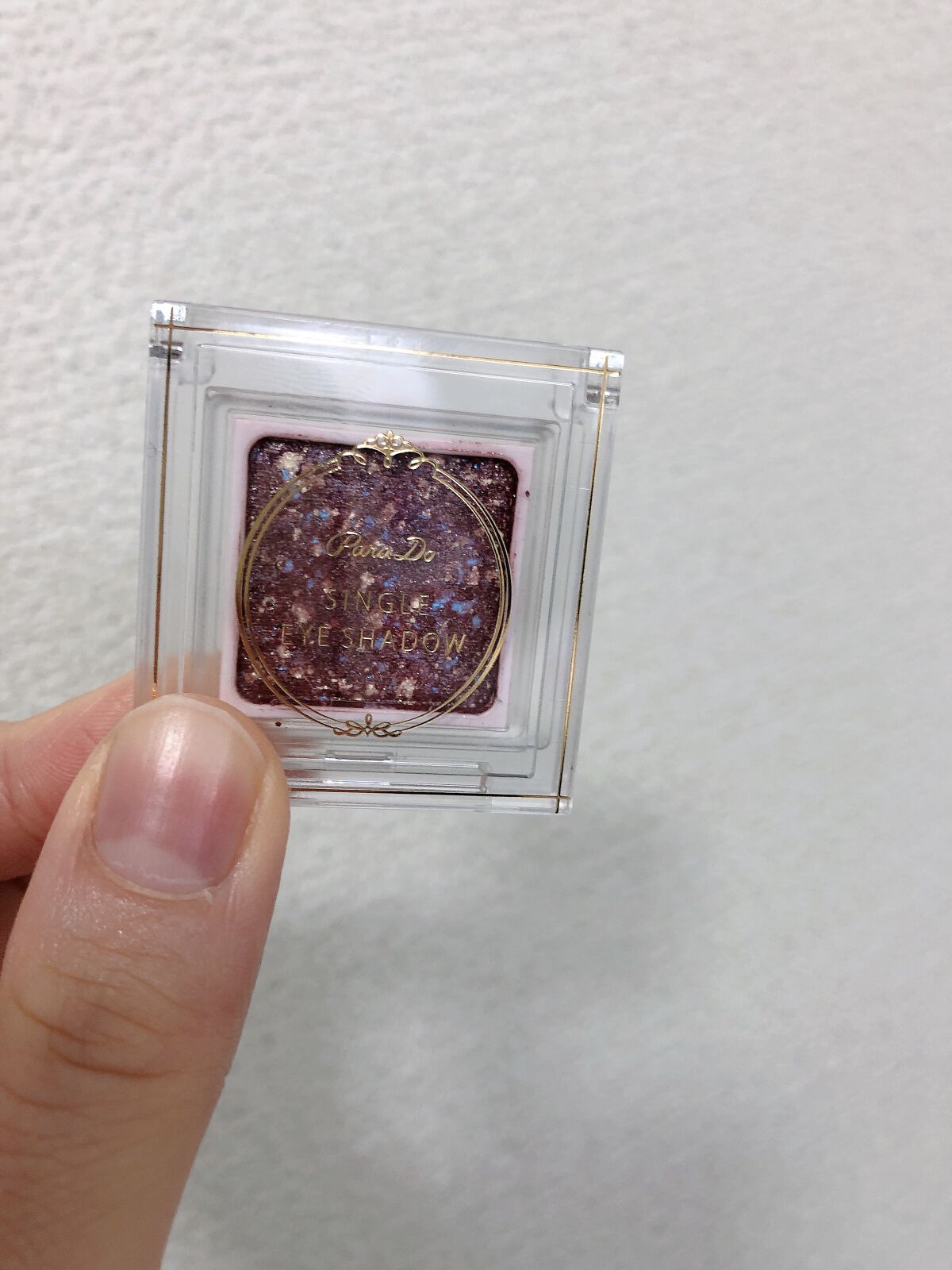 Majolica Majorca・パラドゥのパウダーアイシャドウを使った口コミ セブンイレブンで購入💎 公式サイトから引用させて頂きます