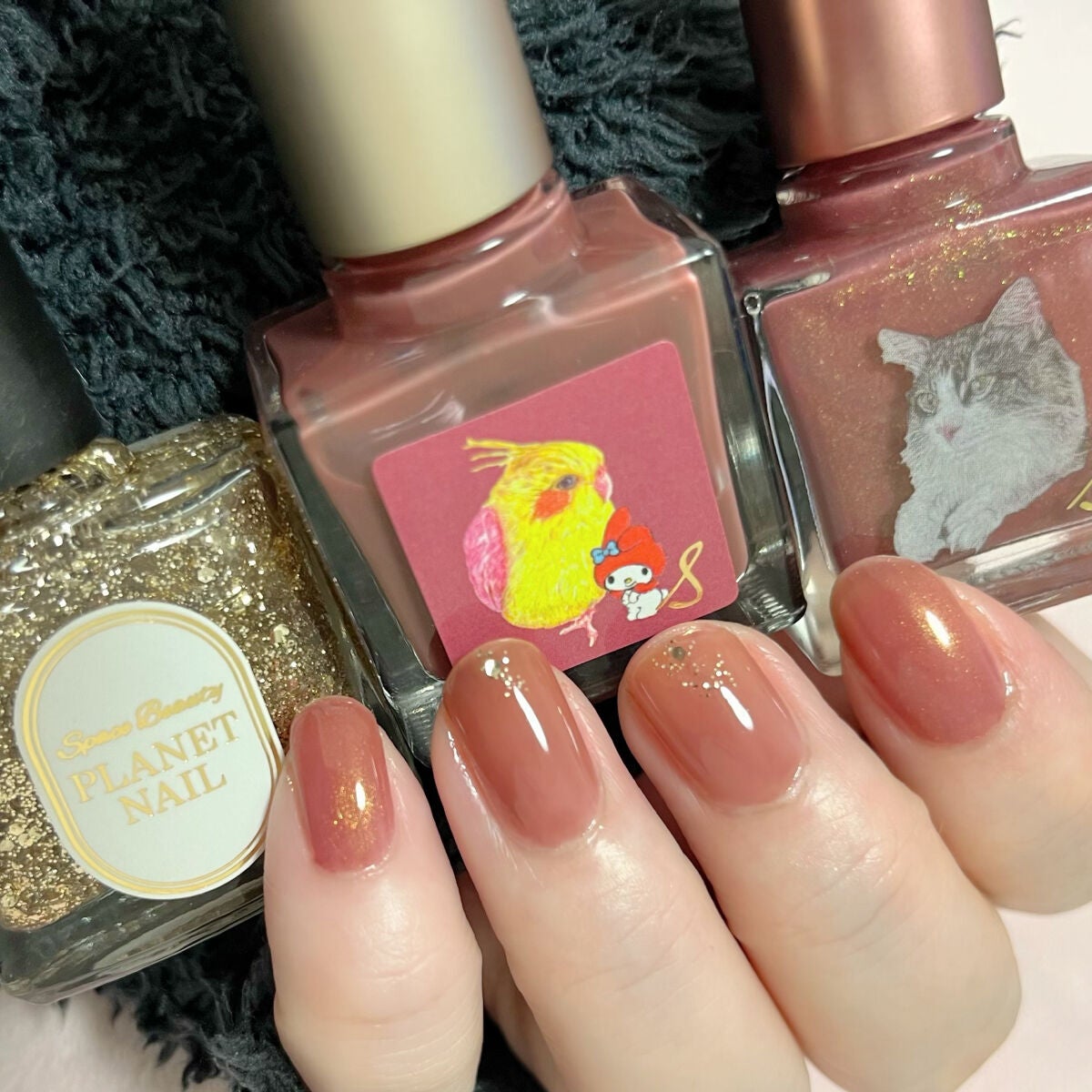 Planet Nail・ Nail Sネイルエス のマニキュアを使った口コミ 人差し指、小指 ネイルエスのクリスマスの赤ネイル By