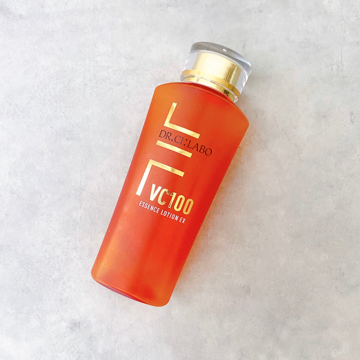 新・vc100エッセンスローションex 150ml|ドクターシーラボの口コミ「トロッとしたテクスチャで柑橘系の香り🍊 」 By