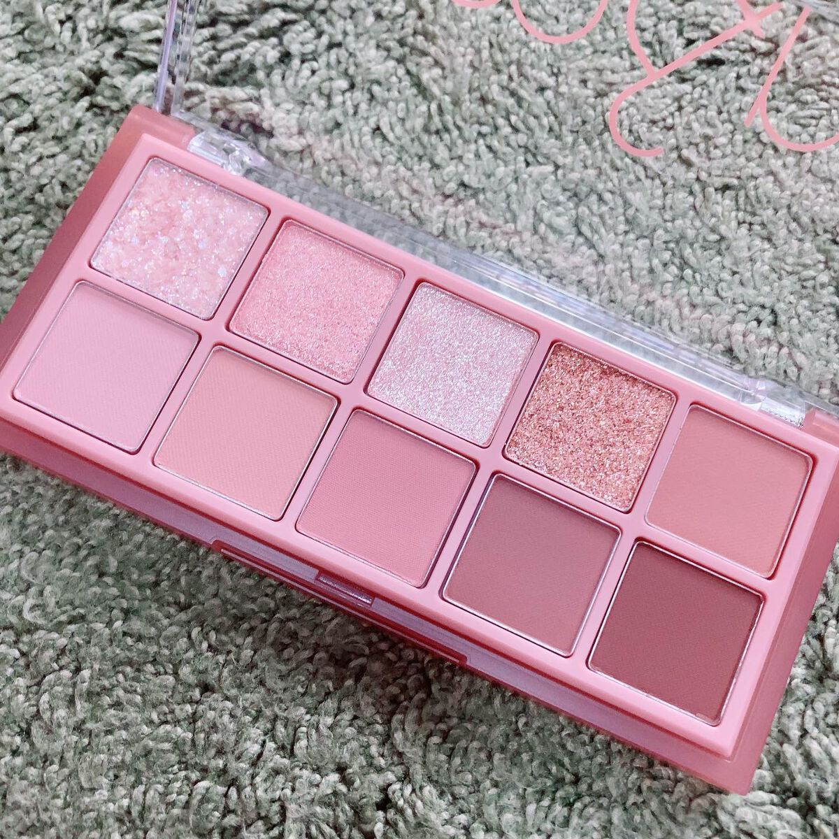 ベターザンパレット 03 Rosebud Garden|romandndの口コミ「ブルベにおすすめのパウダーアイシャドウ!ロムアンド ベターザン