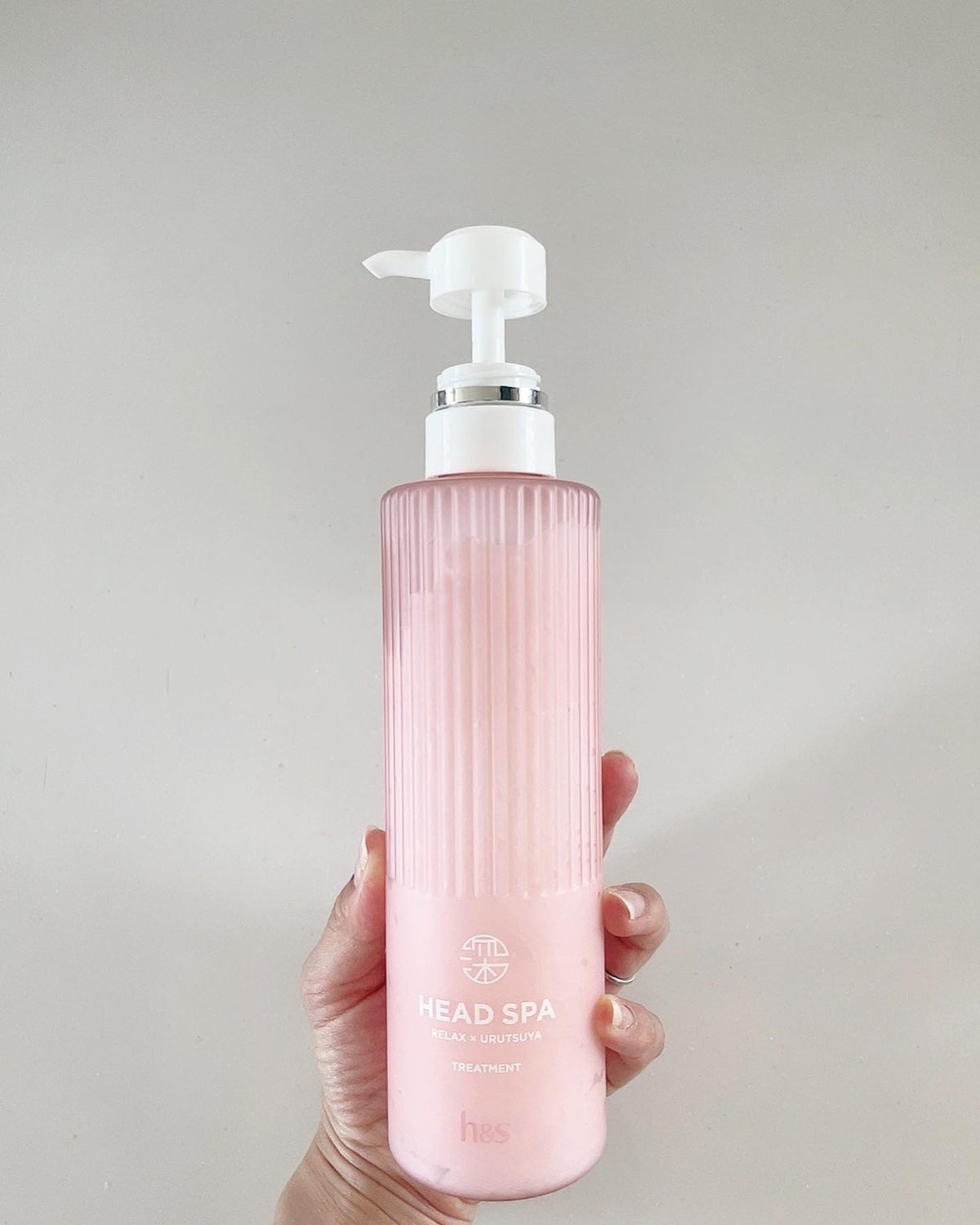 リラックス × うるつや シャンプートリートメント|handsの口コミ H&s 深体験ヘッドスパ リラックス × うるつや シャンプー