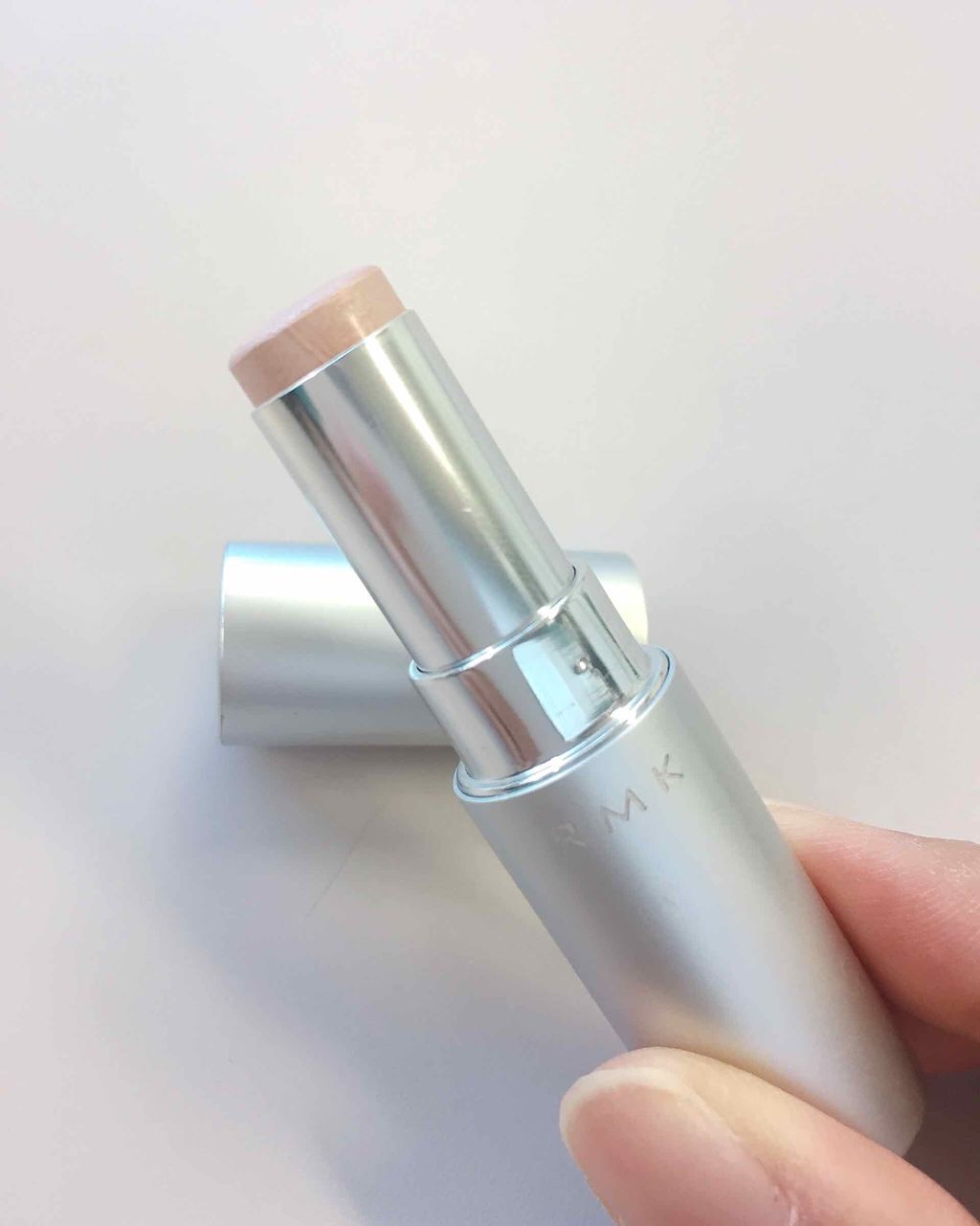 グロースティック|rmkの口コミ「rmk グロースティック 指でとれるから量を調節できるし 」 By りり Lips