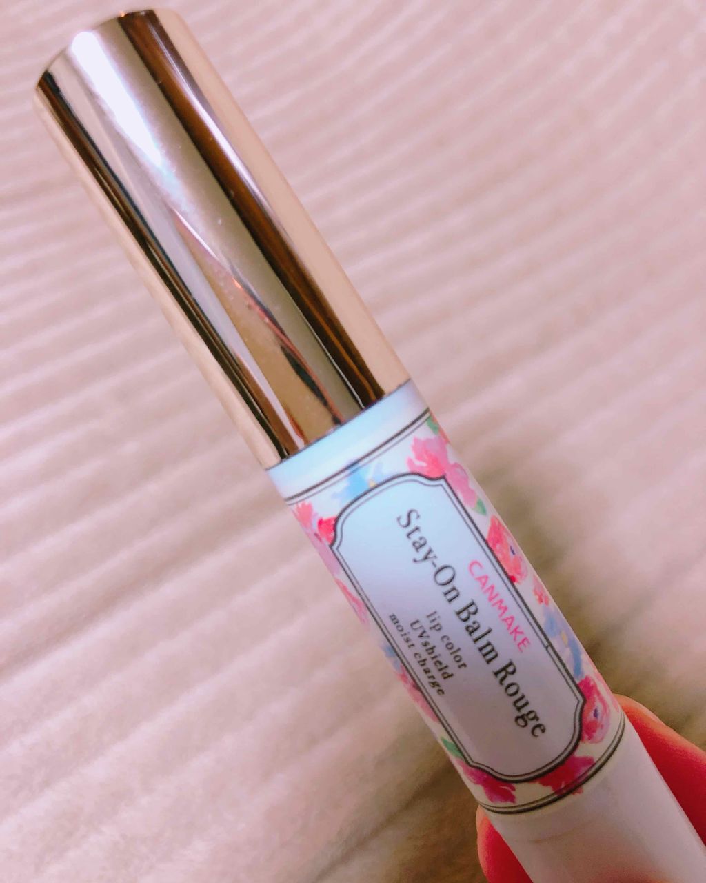 ステイオンバームルージュ|キャンメイクは落ちないのか?色持ちに関する口コミ「え、なになになに可愛すぎ天使ですかっ!?!?!?ってなった