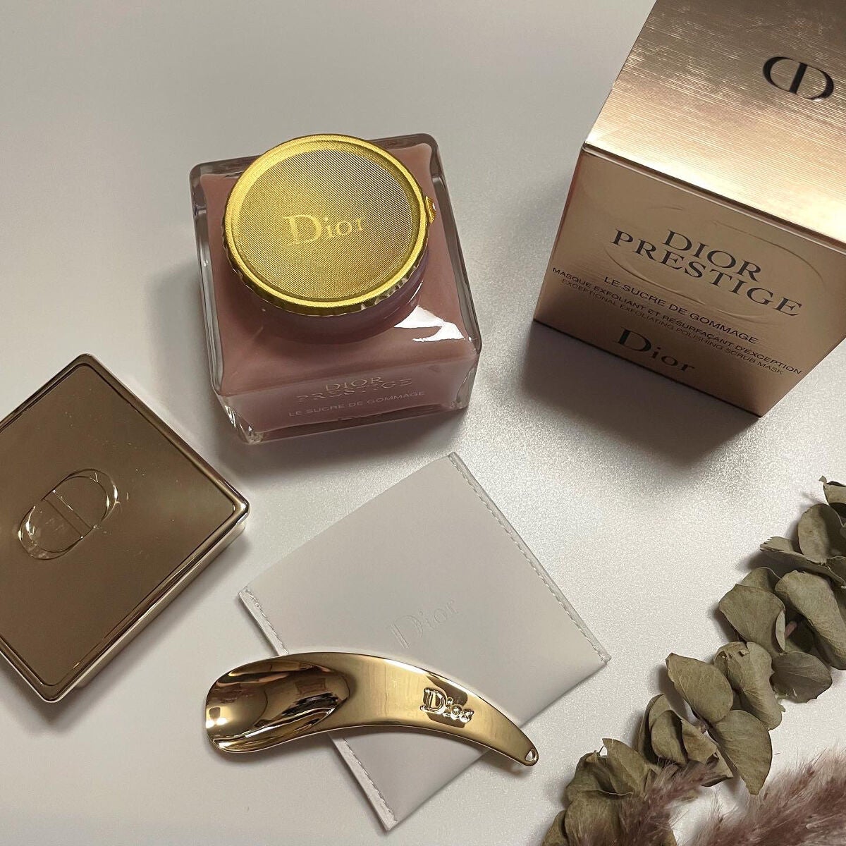 プレステージ ル ゴマージュ|diorの効果に関する口コミ ︎ Dior プレステージ ル ゴマージュ By 𝕄𝔸乾燥肌 Lips