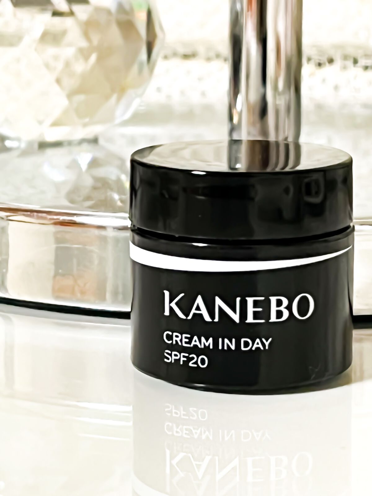 クリーム イン デイ|kaneboの効果に関する口コミ 乾燥肌におすすめのフェイスクリーム!kanebo クリーム イン デイ By とー