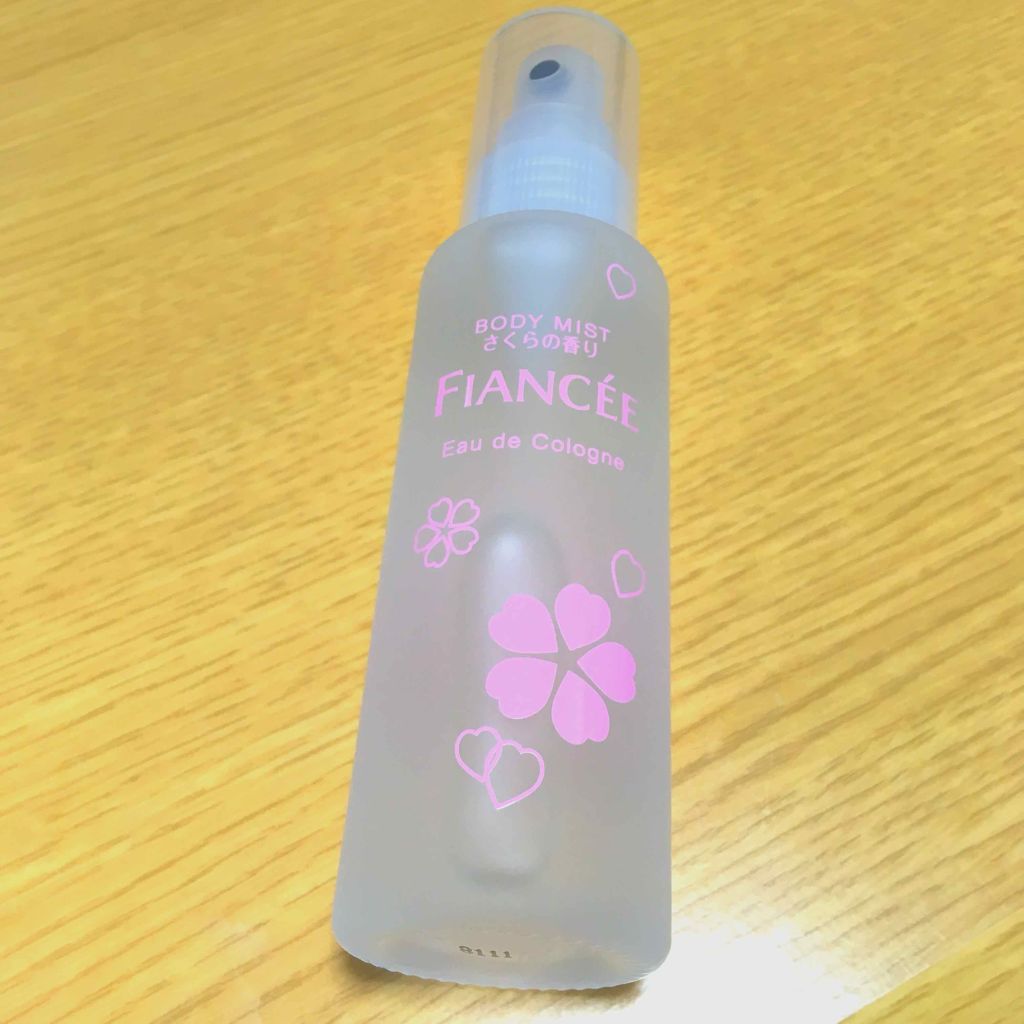 【限定香水レディース】ボディミスト さくらの香り|フィアンセの口コミ 去年も売ってましたが、去年は買わずに後悔したので今年こそ買いまし