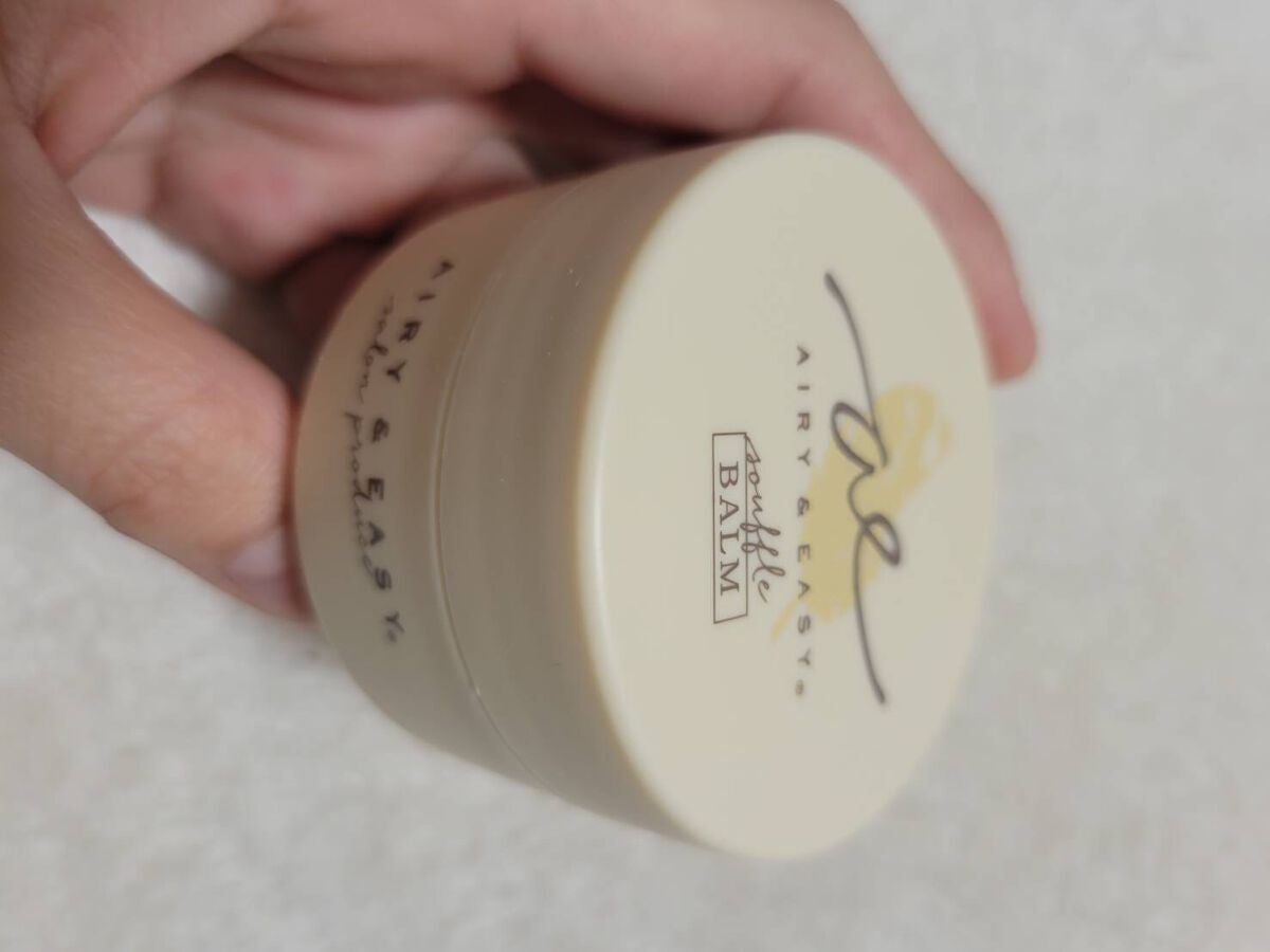スフレヘアバーム|エアリーandイージーの口コミ 髪の毛が元気なタイプなので、できたら髪を洗ったら何もつけたくない、スーパーベッタマンです