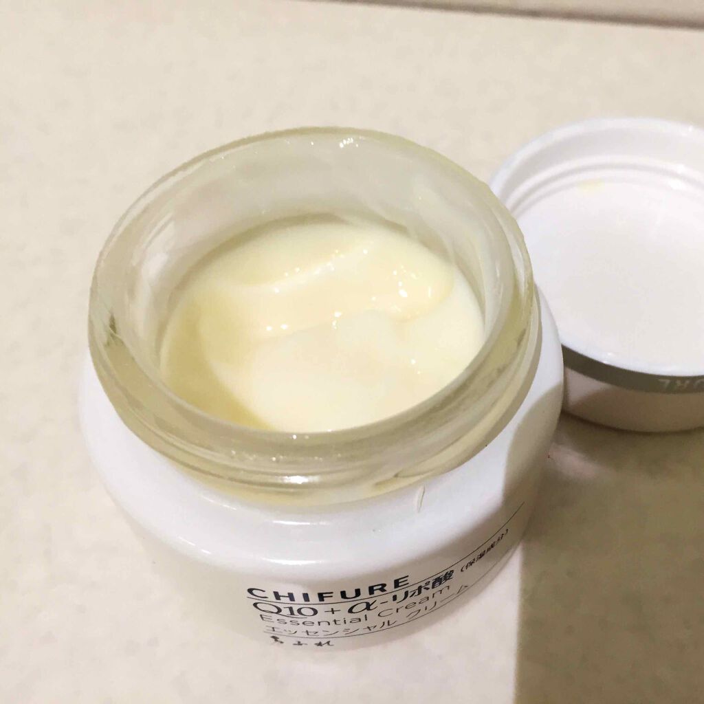 エッセンシャル クリーム|ちふれの口コミ 濃厚なクリームで保湿力 スルスル伸びてベタつかない。 By Ghana混合肌40代前半