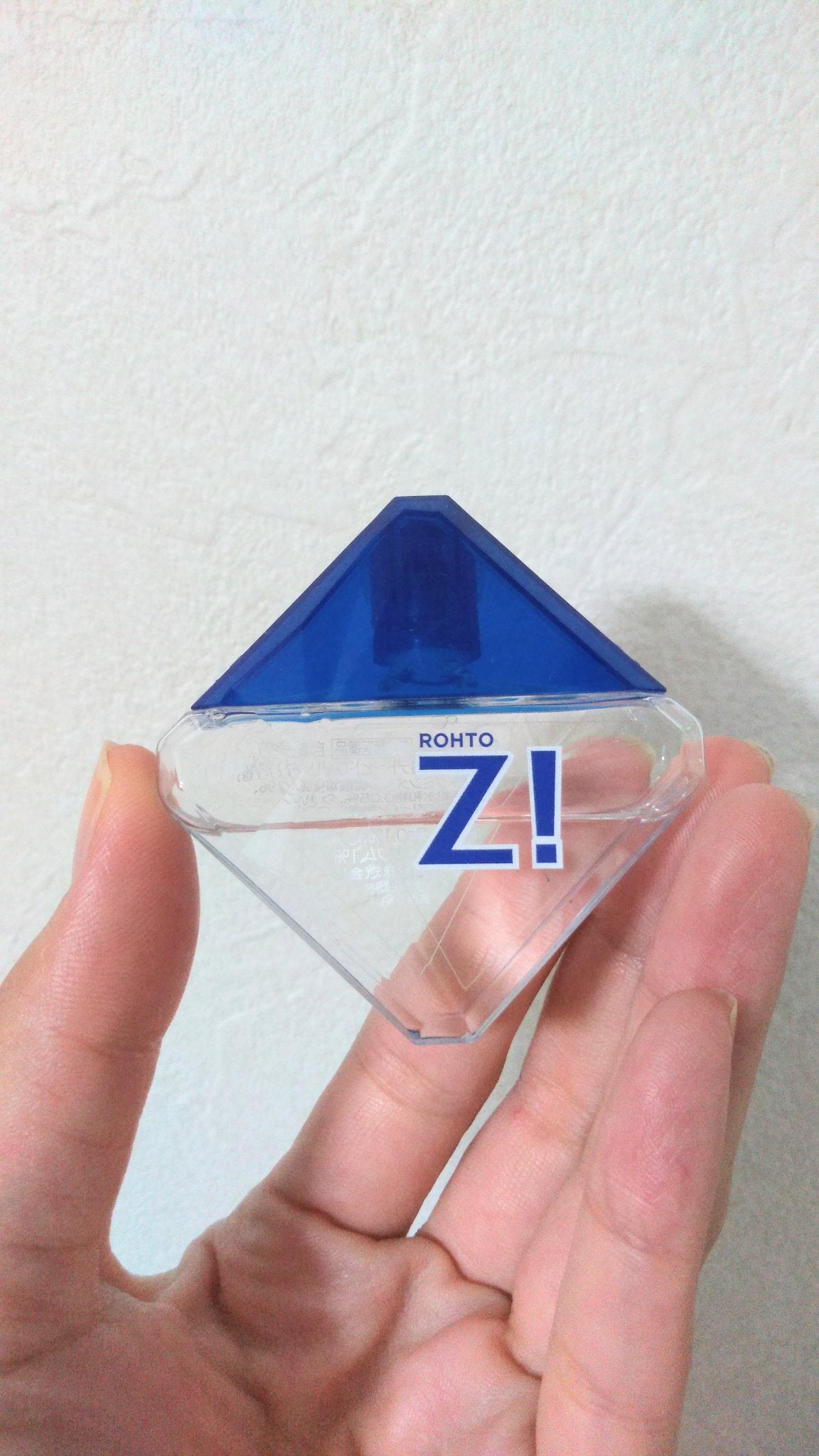 ロートジー B医薬品|ロート製薬の口コミ パソコンやスマホをずっと使ってるので、とにかく目が疲れがちなので、常にお供はこれ! By