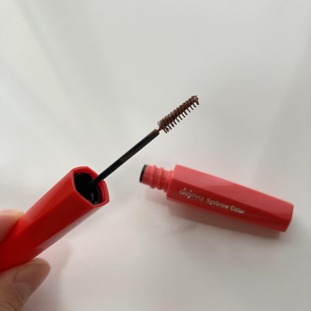れいちぇる On Lips 「デジャヴュ フィルム眉カラー Color:ピンクブラウン 」 Lips