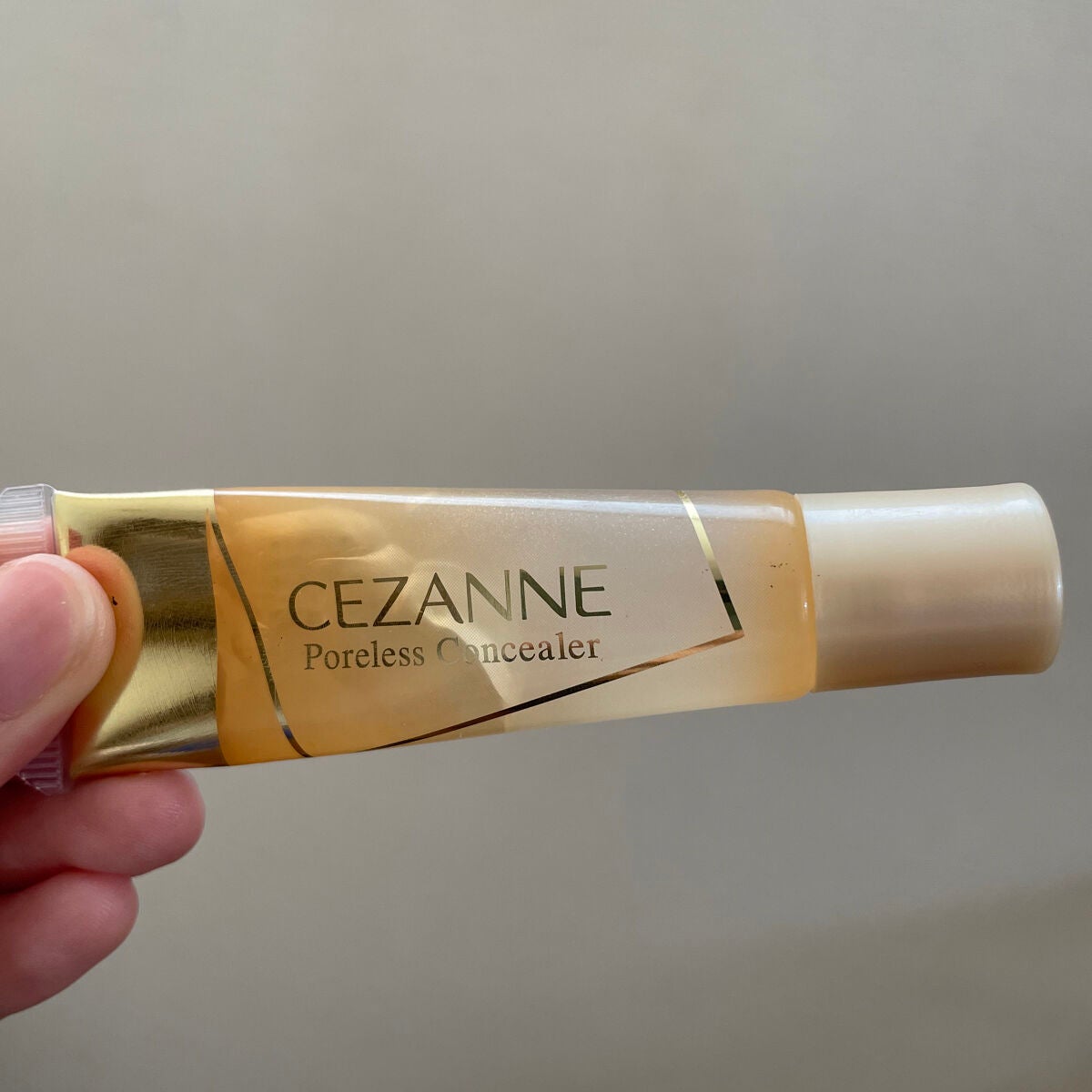 毛穴レスコンシーラー|cezanneの口コミ メイクの最初に仕込んで、毛穴カバー! By だ〜混合肌 Lips