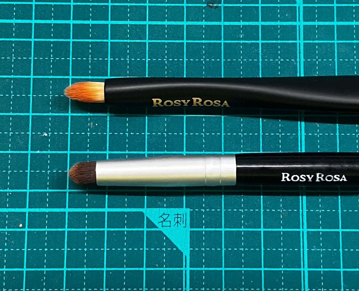 【ロージーローザのメイクブラシを徹底比較】マルチユースブラシ<フェイス>他、1商品を比べてみました! ロージーローザ マルチユースブラシ