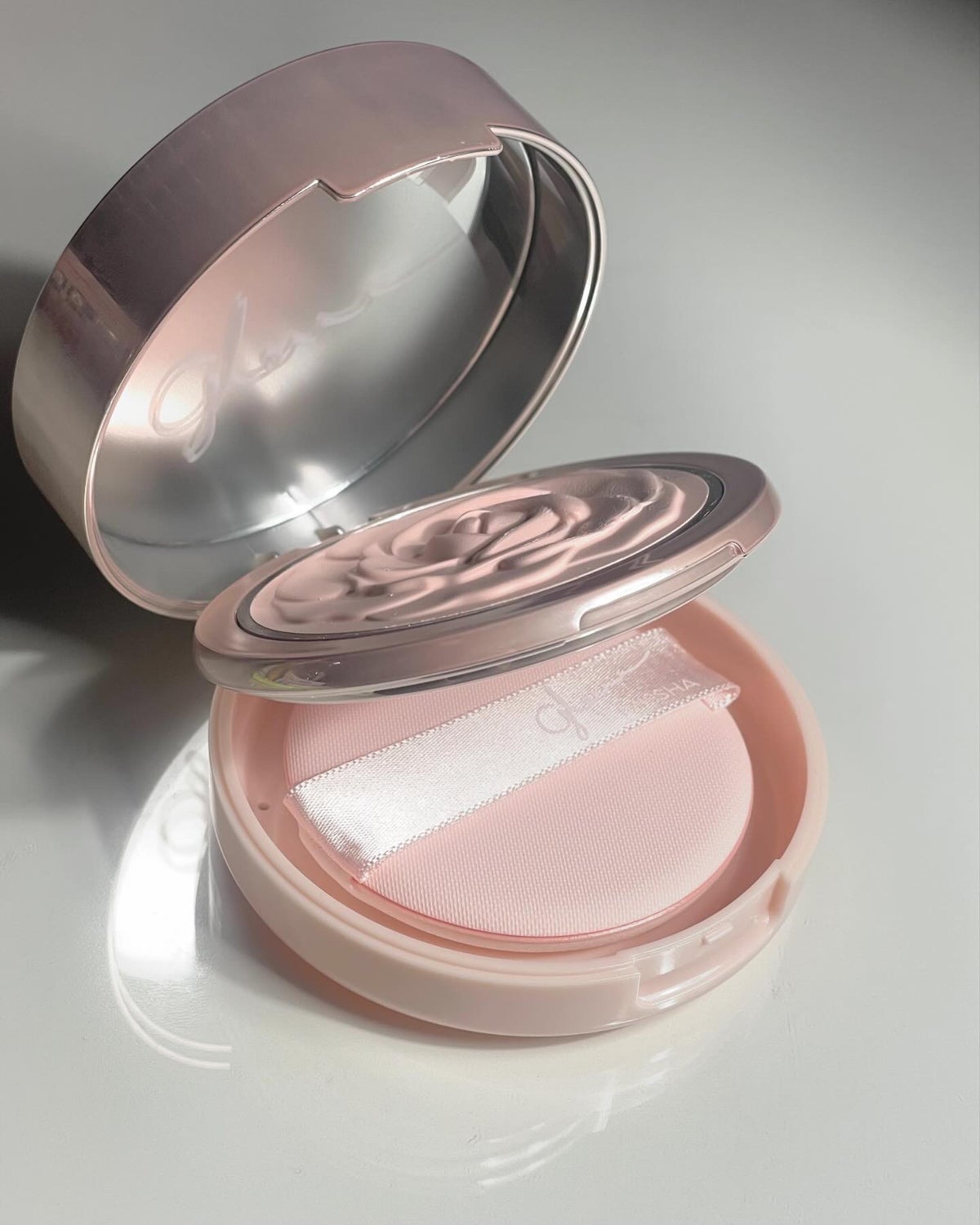 【2024年春新作化粧下地】【企業限定】ミシャ グロウ トーンアップ ローズパクト(spf50pa)|misshaの口コミ 乾燥