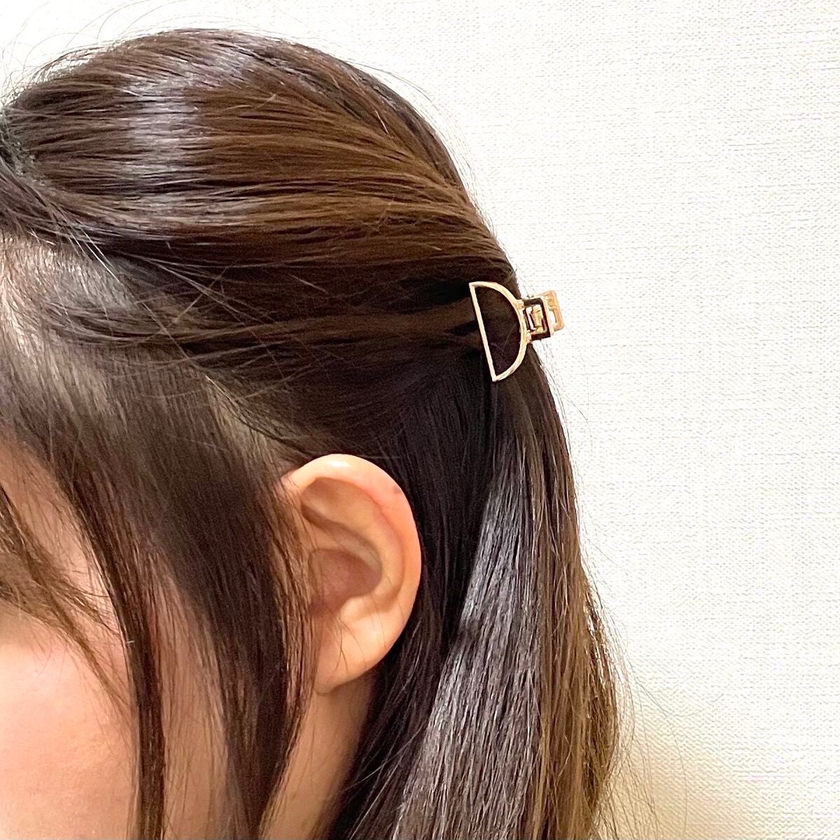 ヘアアクセサリー|セリアの口コミ 超優秀!100均で買えるおすすめヘアケアグッズ!【百均の高見えヘアクリップ】 Seria ヘアクリップ