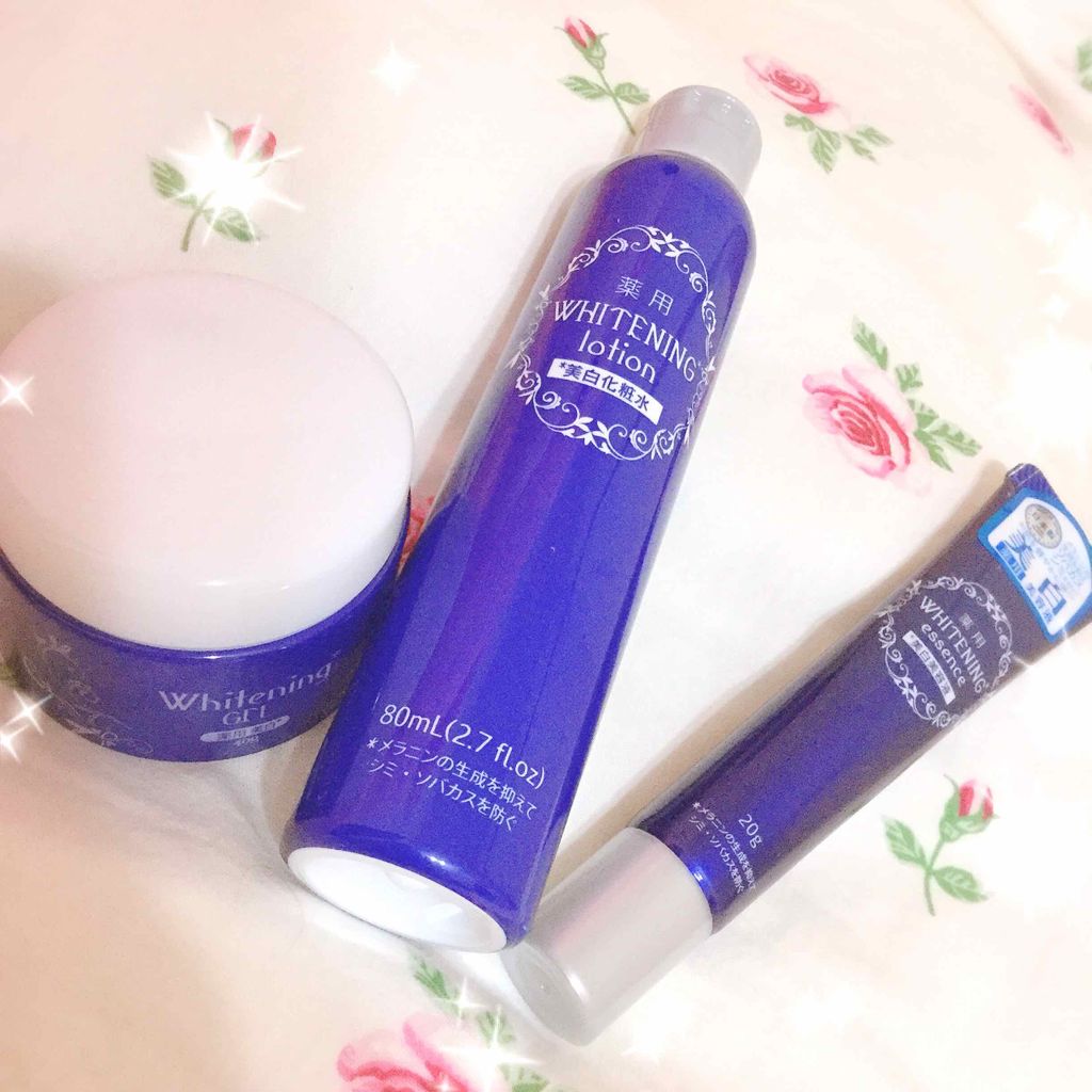 【daisoのスキンケア・基礎化粧品を徹底比較】薬用美白 美容液他、2商品を比べてみました! Lipsで見て気になっていたので、ダイソー