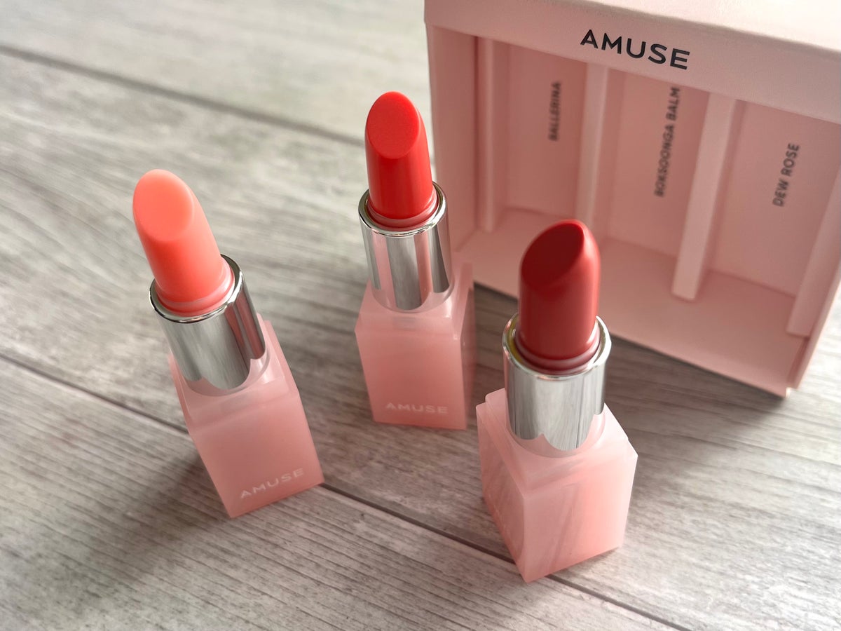 デューバーム|amuseの人気色を比較 ブルベ夏ミドサーがアミューズ3色をスウォッチ💄 By Hanaeコスメコンシェルジュ乾燥肌