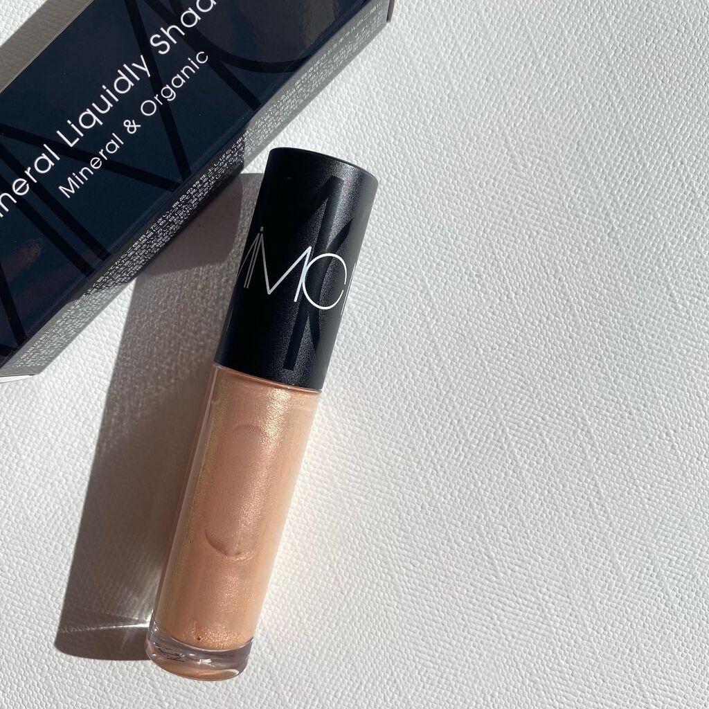 ミネラルリキッドリーシャドー 03 ミラージュ / MiMC(エムアイエムシー) | LIPS