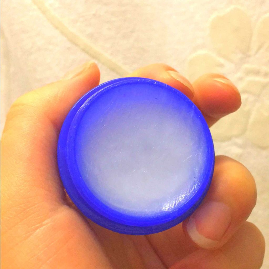 薬用 リップバーム ハチミツの香り|daisoの口コミ 超優秀!100均で買えるおすすめリップケア・リップクリーム!ダイソーで見つけて