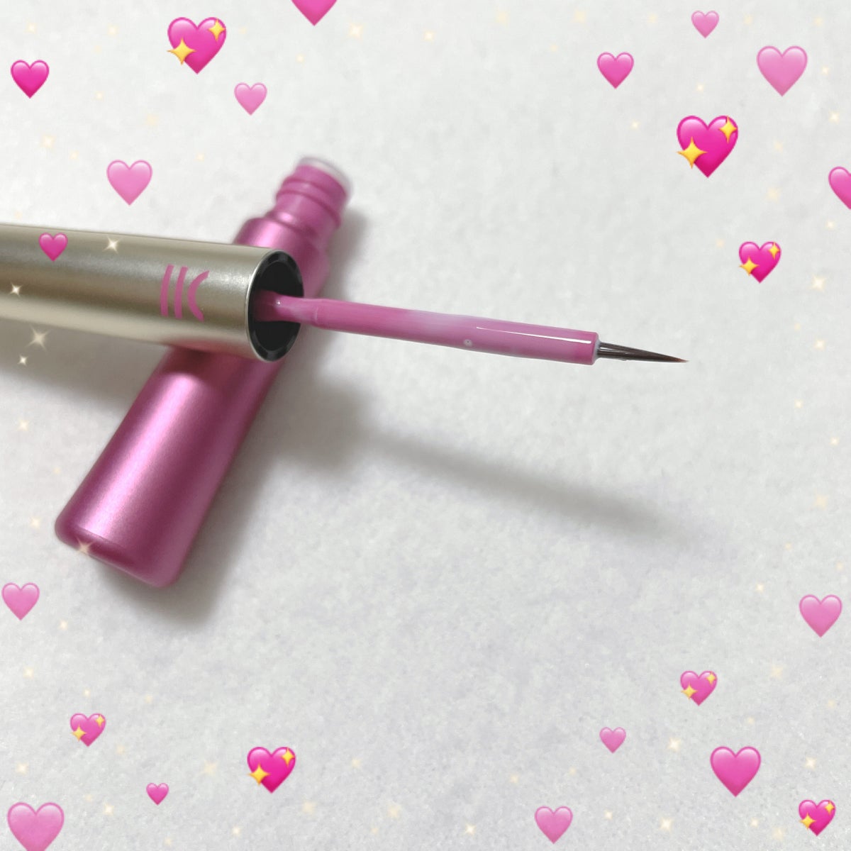 ゆり🍒毎日更新中!フォロバしてます🎶 On Lips 「twool ダブルアイリッドグルー 」 Lips