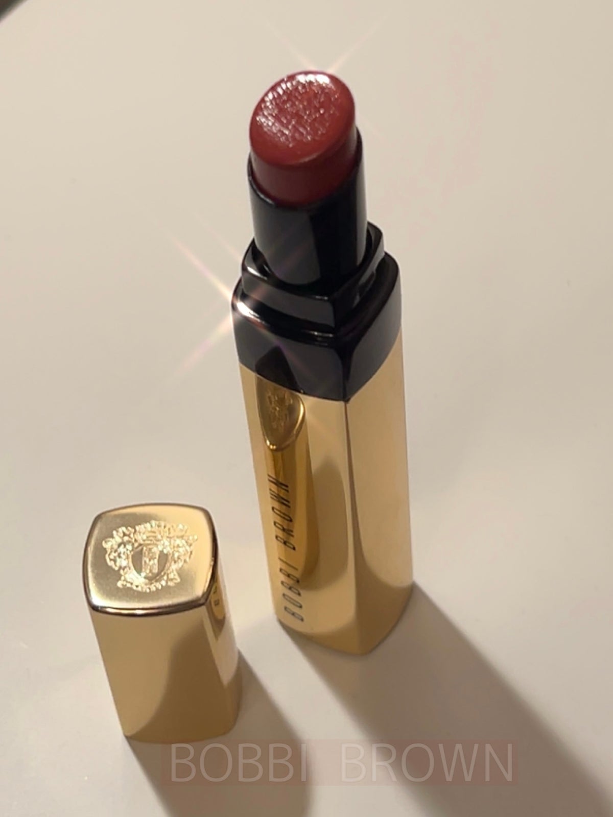 リュクス シャイン インテンス リップスティック|bobbi Brownの口コミ イエベにおすすめの口紅!私、人生初のデパコス赤リップ買っ