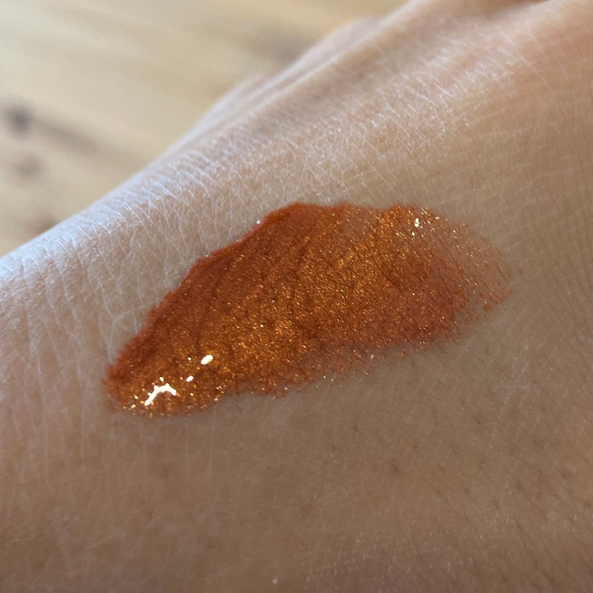 エンスロール グロス|celvokeの辛口レビュー ブロンズオレンジ リップグロス! By Momom♡フォロバ100乾燥肌 Lips