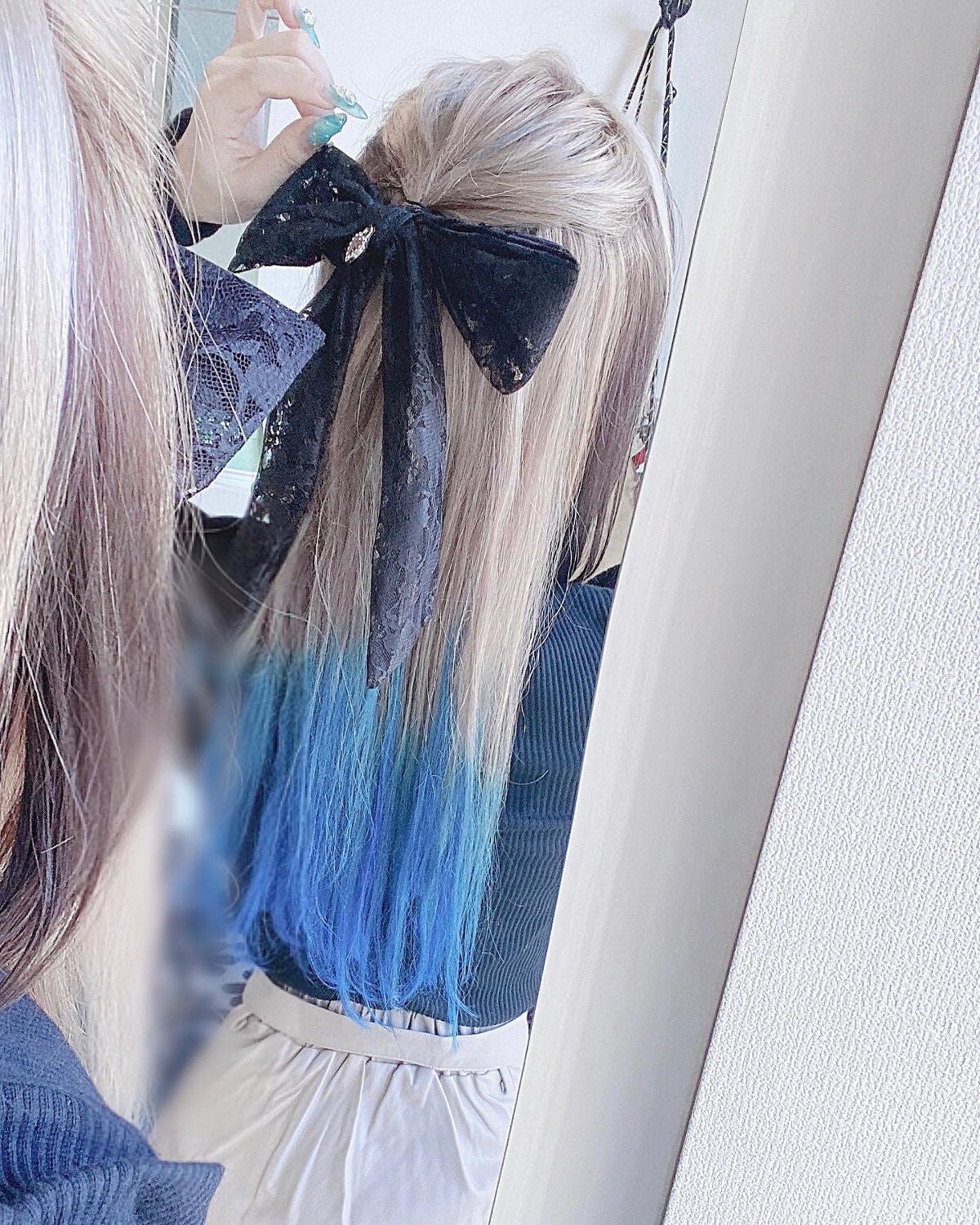 クオルシア カラーシャンプー|クオルシアの口コミ 【エクステ🦋ブルーヘアー】 髪色のオーダー方法やブリーチ回数などを詳細をまとめました🤍⛸