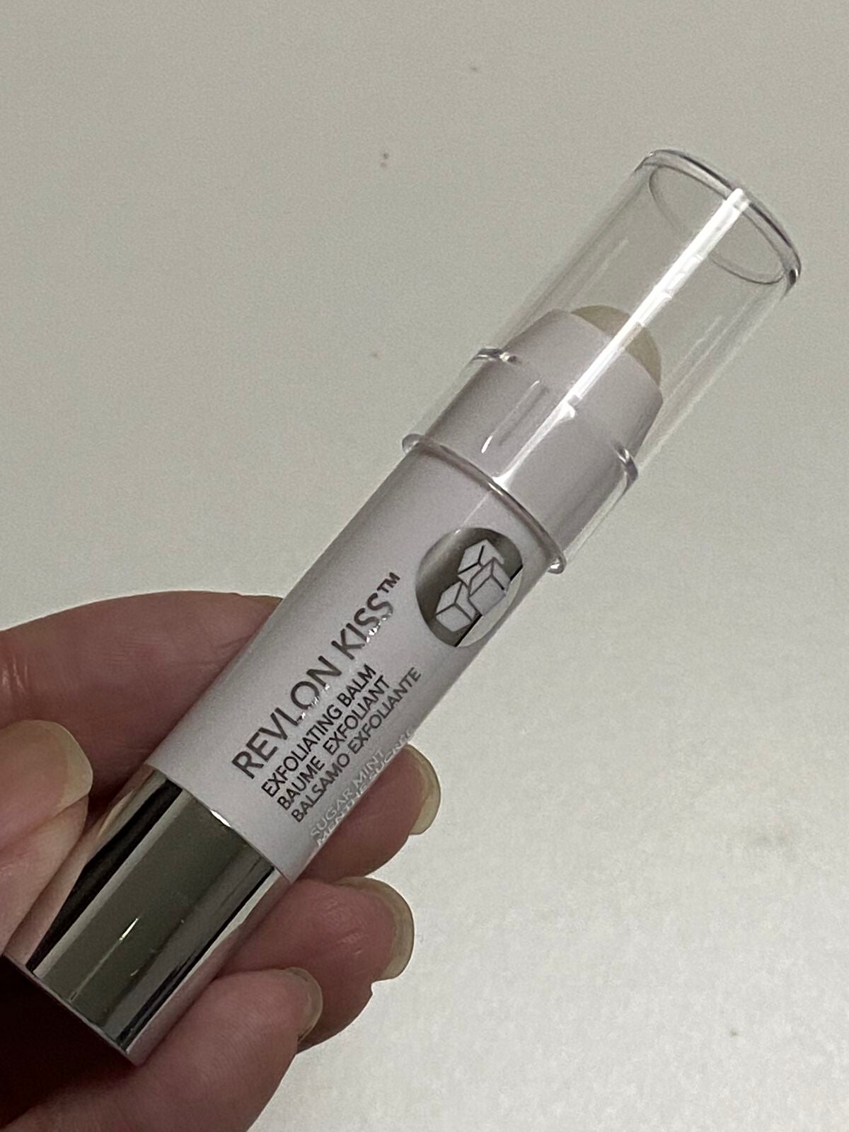 レブロン キス シュガー スクラブ|revlonの使い方を徹底解説 スクラブの唇ケア用品を探していたところ、お値段もお手頃で使いやすいもの