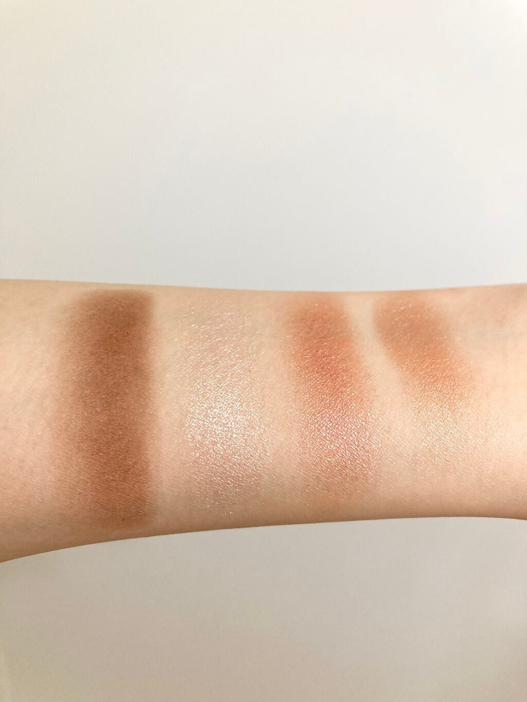リラクシーアイシャドウ|gene Tokyoの口コミ こちらの黄みピンクグリッターラメ🌟💗と、 By 嘘が苦手なくま Lips