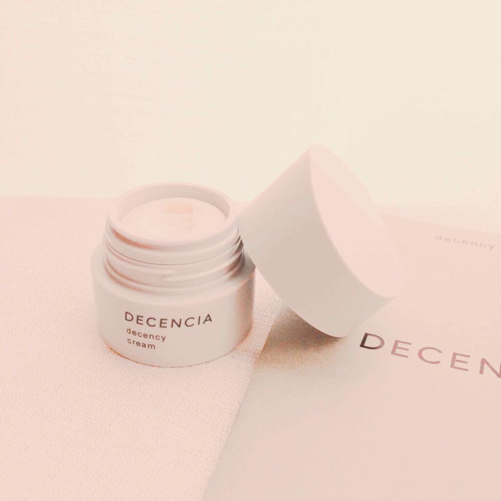 ディセンシー クリーム|decenciaの効果に関する口コミ エイジングケアにおすすめのフェイスクリーム!【敏感肌向けエイジングケア