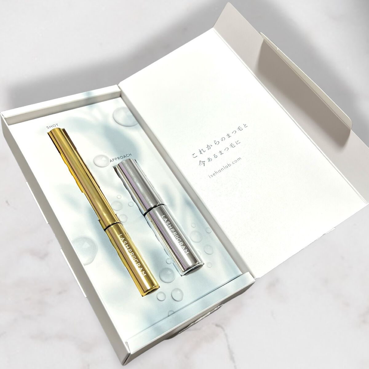 ラッシュプログラム |isehan Labの口コミ まつ毛美容液を使い分けて♡ By シアー🧡混合肌20代前半 Lips