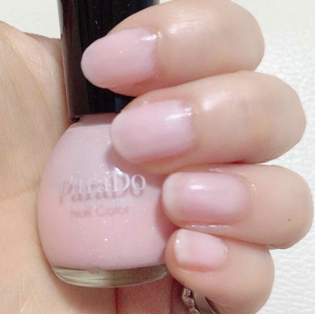 パラドゥのマニキュア ネイルカラー ミニ&ネイルカラーrを使った口コミ「数年前にセブンイレブンで桜色のピンクのような色味が素敵で購入しました♪