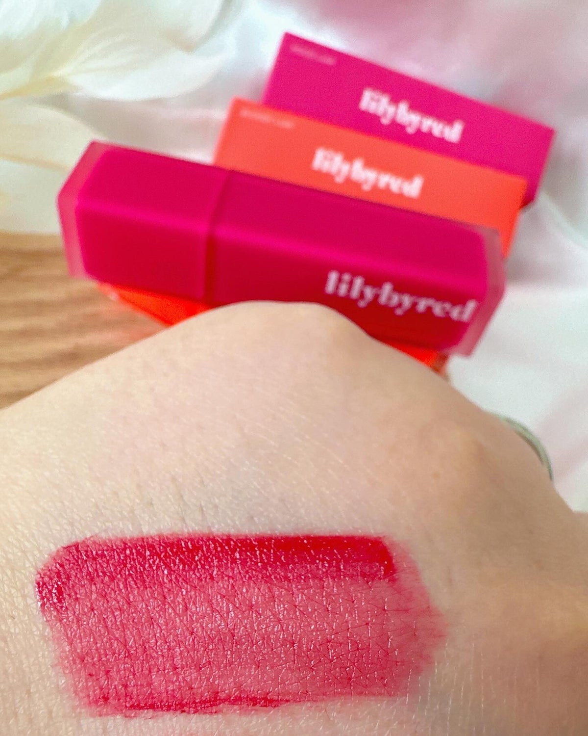 Lilybyredの口紅 ブラッディライアー コーティングティント他、1商品を使った口コミ 〖lilybyred〗 ️ブラッディライアー