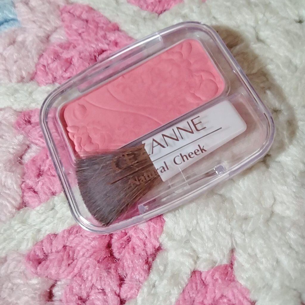 ナチュラル チークn 15 クリアレッド|cezanneの口コミ「ブルベにおすすめのパウダーチーク!こんにちは!ぴよまめの星です