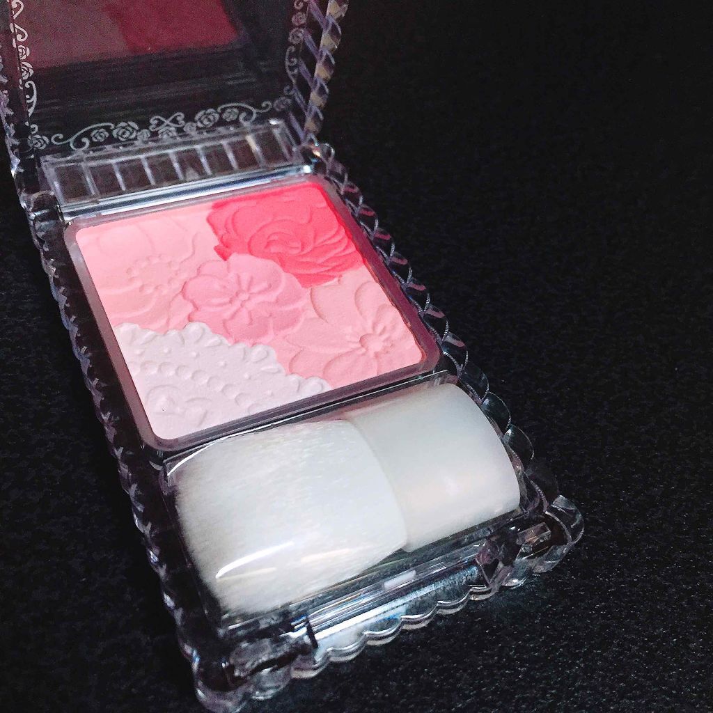 マットフルールチークス|キャンメイクの人気色を比較 Canmake:マットフルールチークス 02 By もえ混合肌 Lips