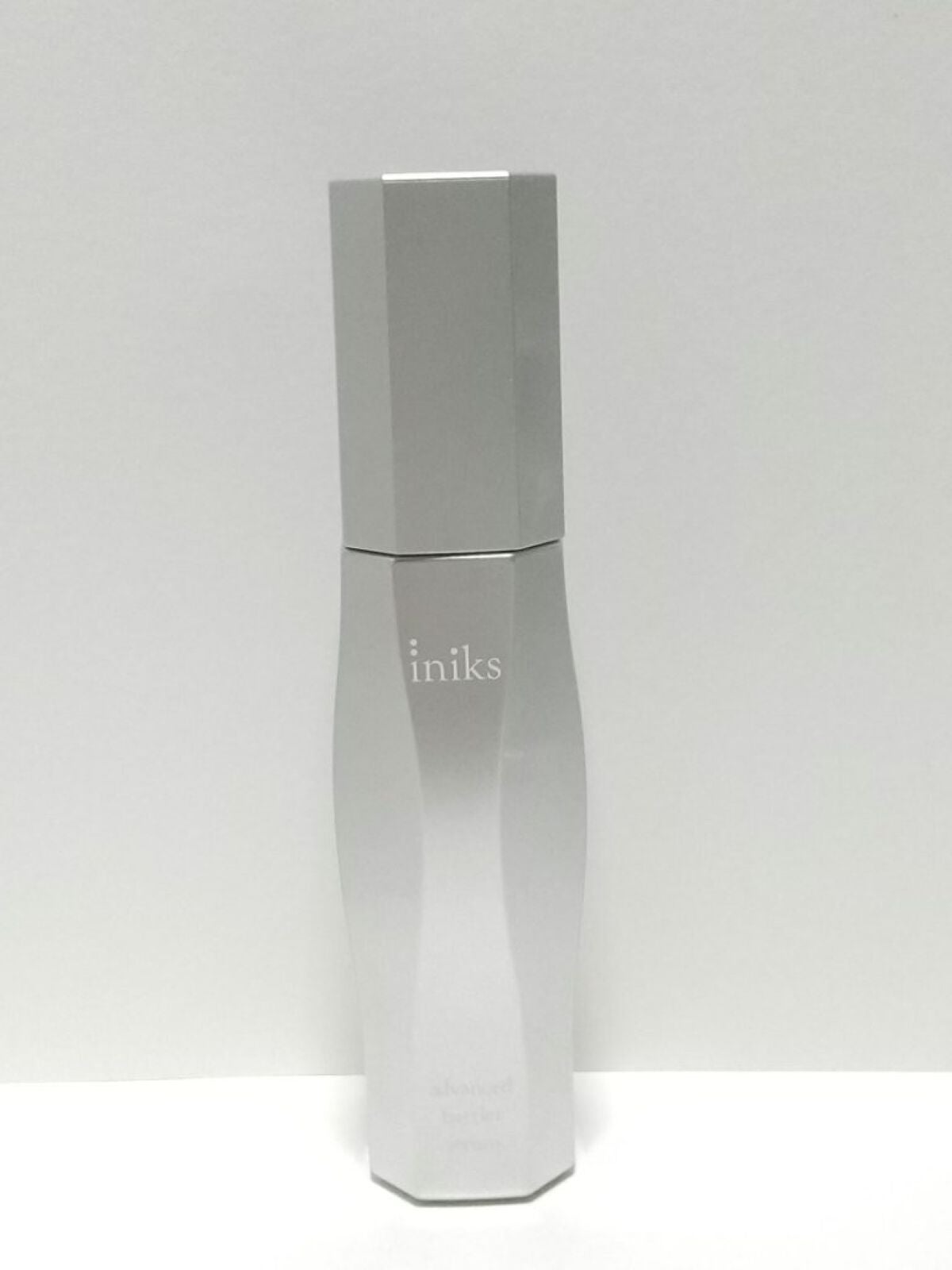アドバンスバリア セラム 敏感肌用美容液|iniksの口コミ「低刺激セラム Iniks アドバンスバリア セラム 」 By 衝動買いの