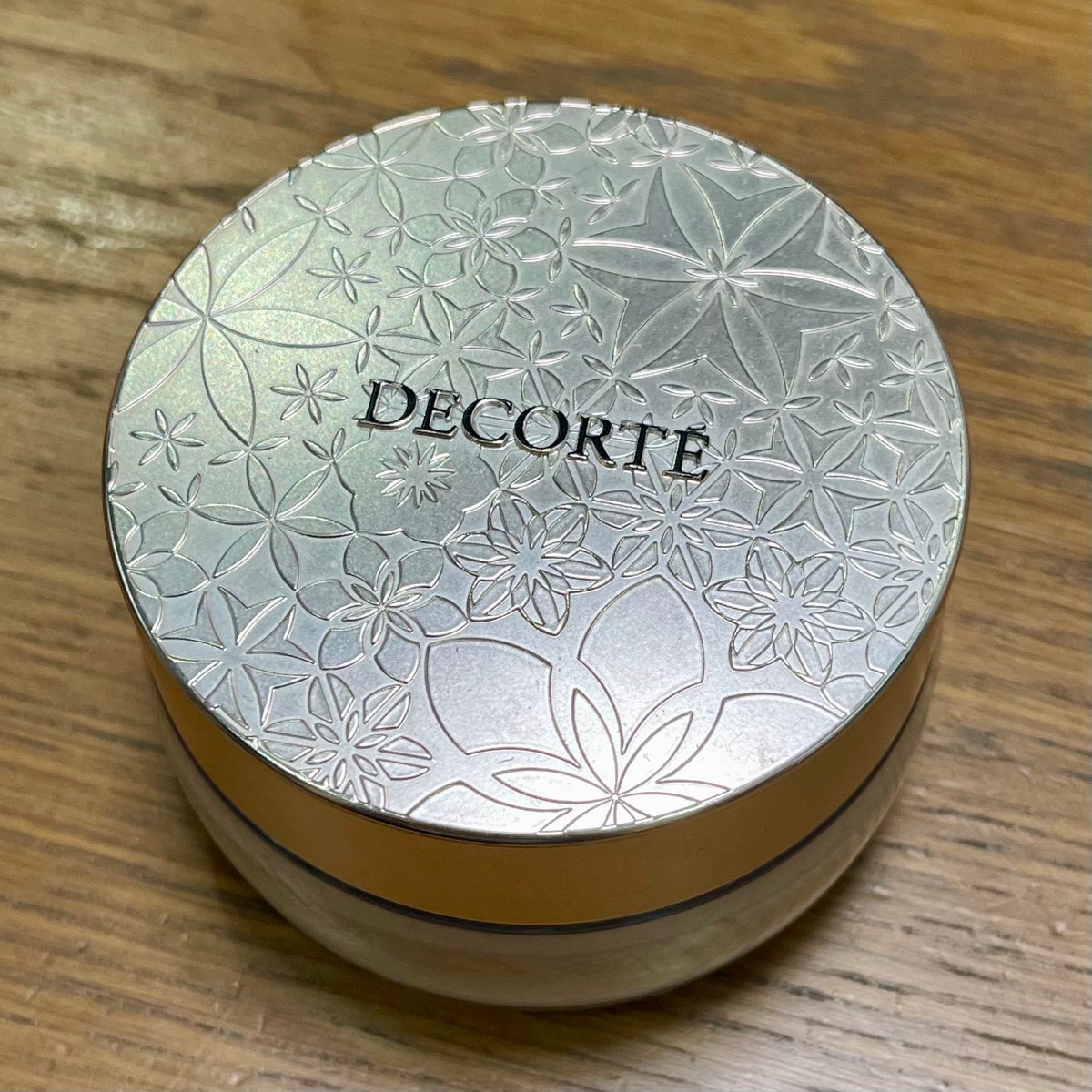 フェイスパウダー|decortÉの使い方を徹底解説 【使った商品】decortÉフェイスパウダー00trans Lucent By