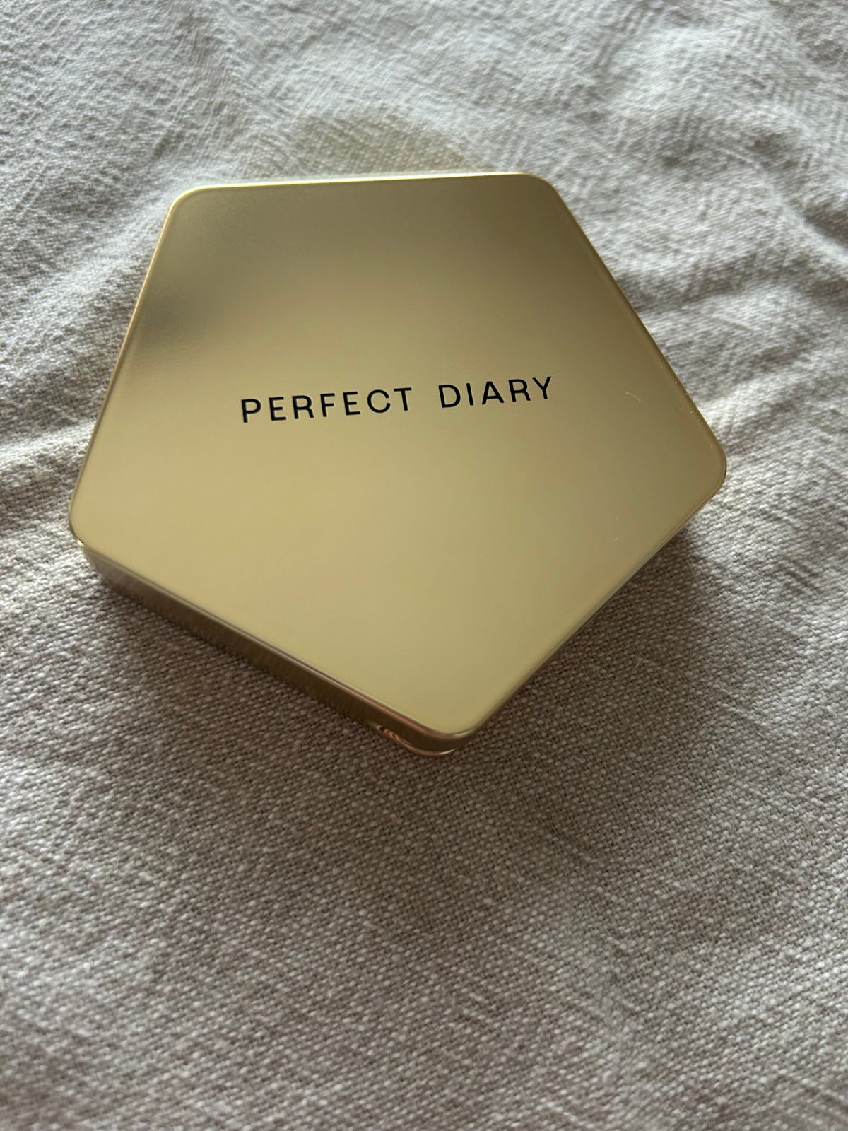 Perfect Diary パーフェクトダイアリー スターダストダイヤモンド ハイライト|パーフェクトダイアリーの口コミ メガ割始まっ