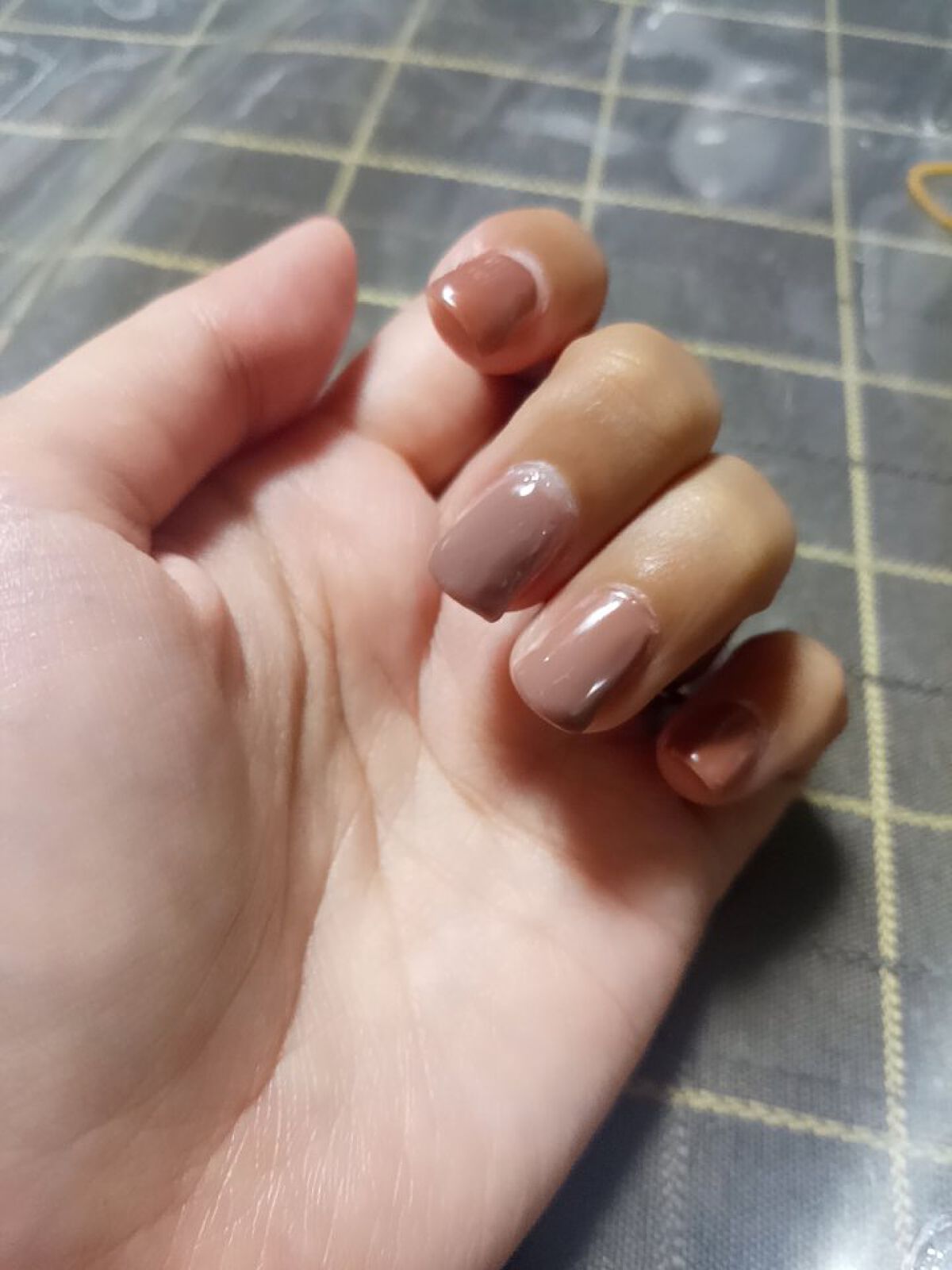 キャンドゥ・daisoのマニキュアを使った口コミ 購入品 以前購入した、キャンドゥのpar By 神崎ユウ混合肌30代前半 Lips